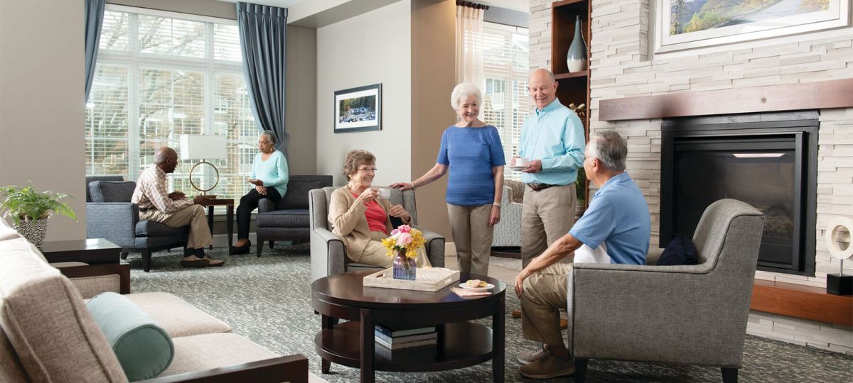 Living in Community Supports Seniors’ Overall Well-Being | Erickson ...